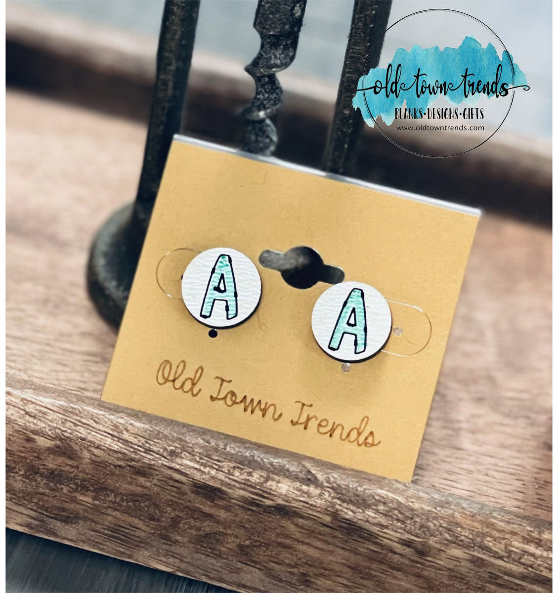 Doodle Alphabet Studs SVG, scored earring patterns, glowforge, laser r – OldTownTrends